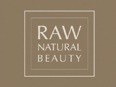 Raw Natural Beauty’s Scoop on Mineral Makeup – Sassy Dove